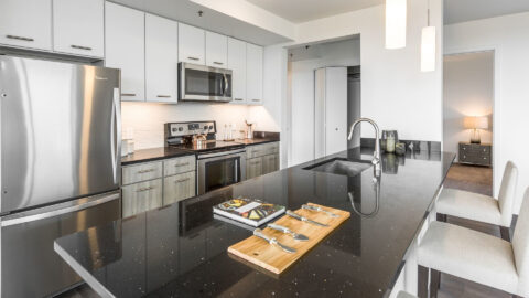 Country Club Towers | Studio, 1 & 2 Bedroom Apartments In Denver, CO