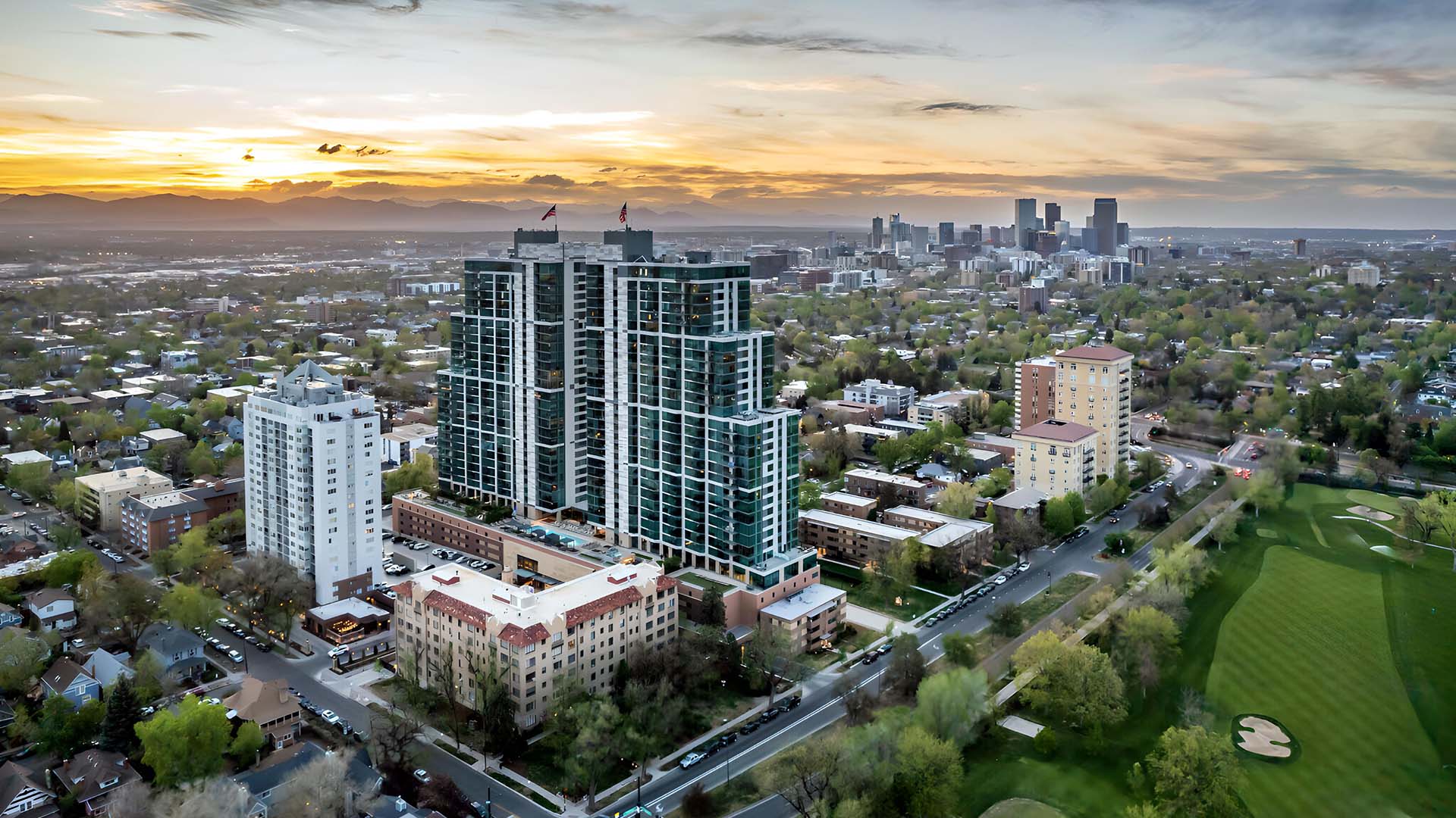 Country Club Towers & Gardens | Luxury Apartment Living In Denver